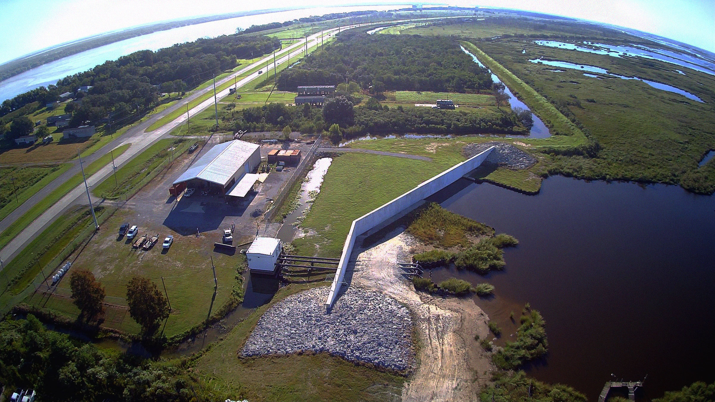West Pointe à La Hache Siphon Floodwall | Cycle Construction